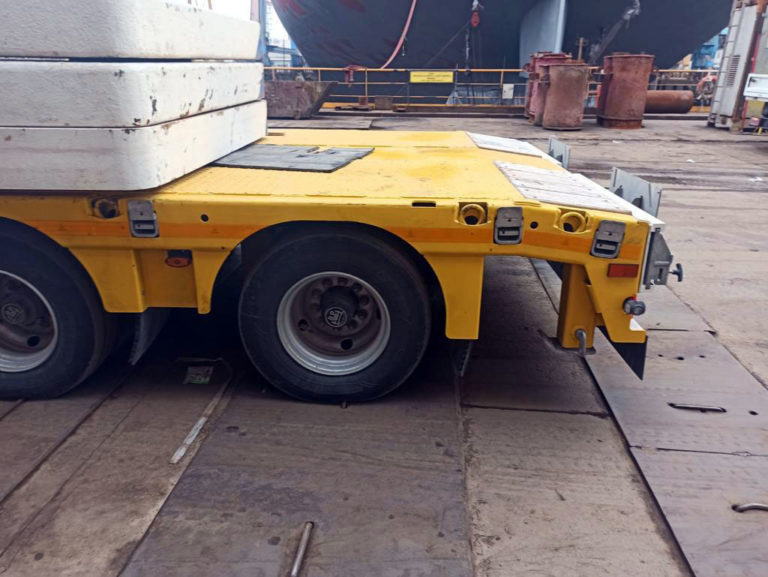 RENTA DE TRAILERS CON PLATAFORMA » Grúas y Equipos García